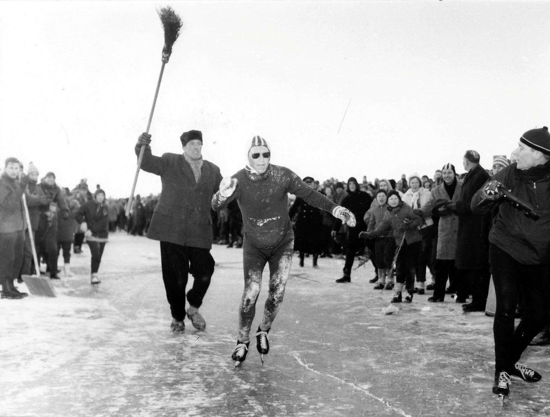 Reinier Paping and the Eleven Cities Race of 1963 – Dutch the media